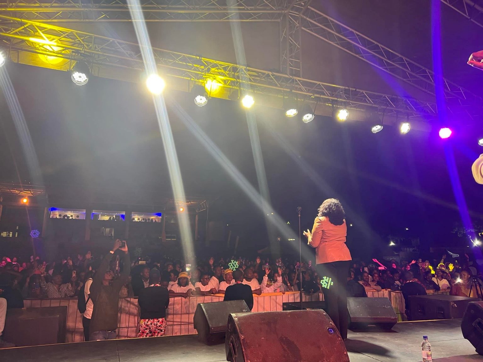 SINACH'S BIOGRAPHY - EVERYTHING YOU NEED TO KNOW ABOUT SINACH